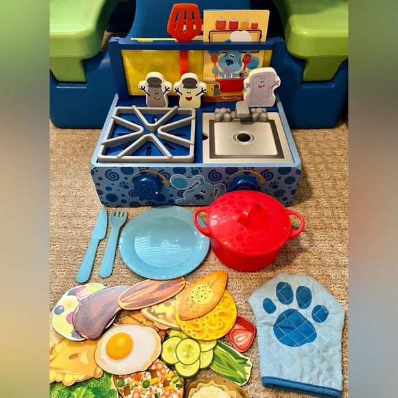 Melissa & Doug | Toys | Melissa And Doug Blues Clues Cooking Kitchen ...